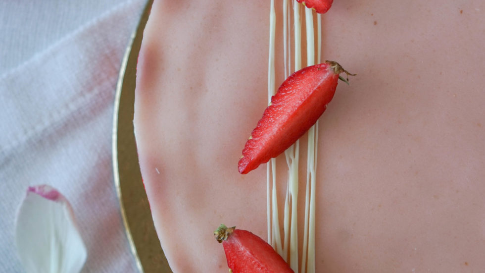 Fraisier Cake Recipe – The Iconic French Strawberry Dessert - French ...